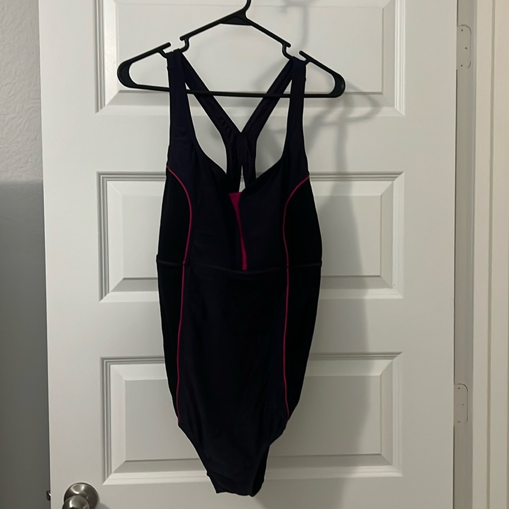 Speedo Texture Touchback Racerback One Piece Swimsuit… - Gem